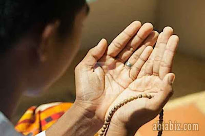 Bacaan Doa Ziarah Kubur Singkat dan Lengkap 2025 - Abiabiz.com